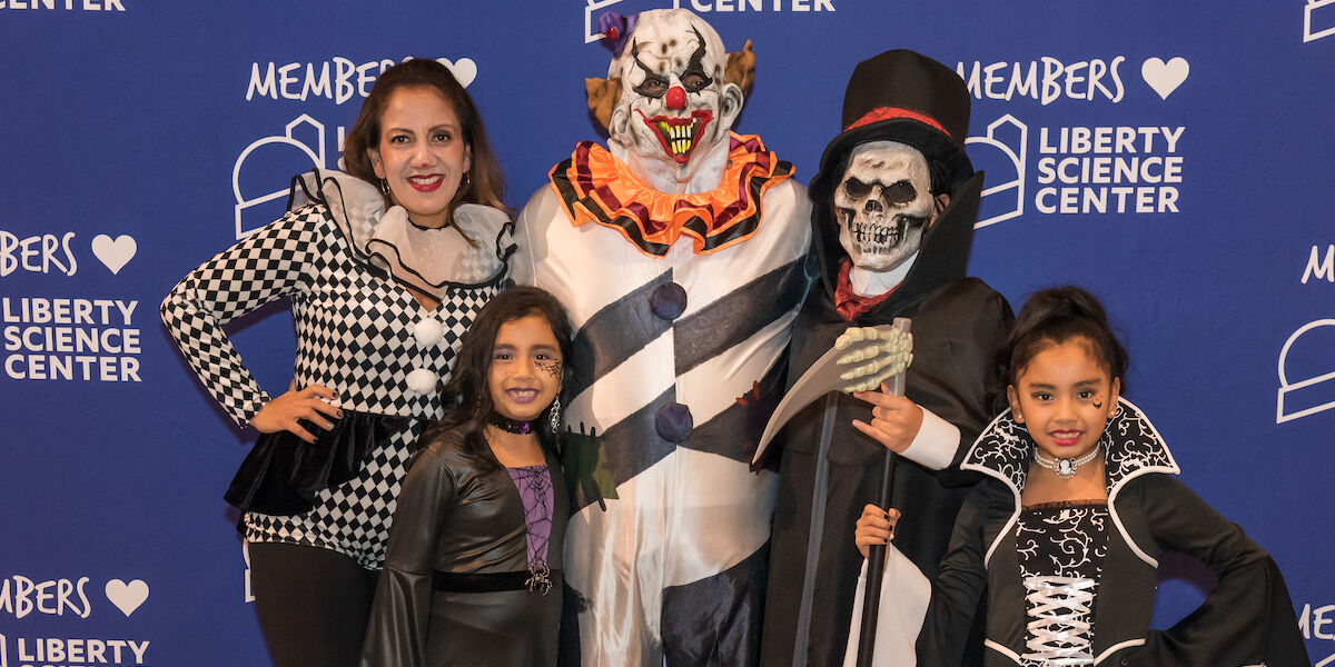 Liberty Science Center :: Guests enjoy trick or treating and spooky fun ...