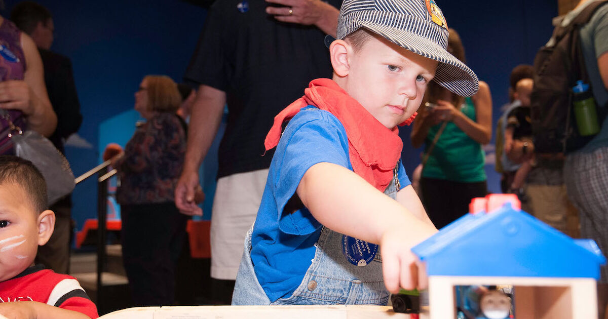Liberty Science Center :: 9/5/17 Thomas the Tank Engine