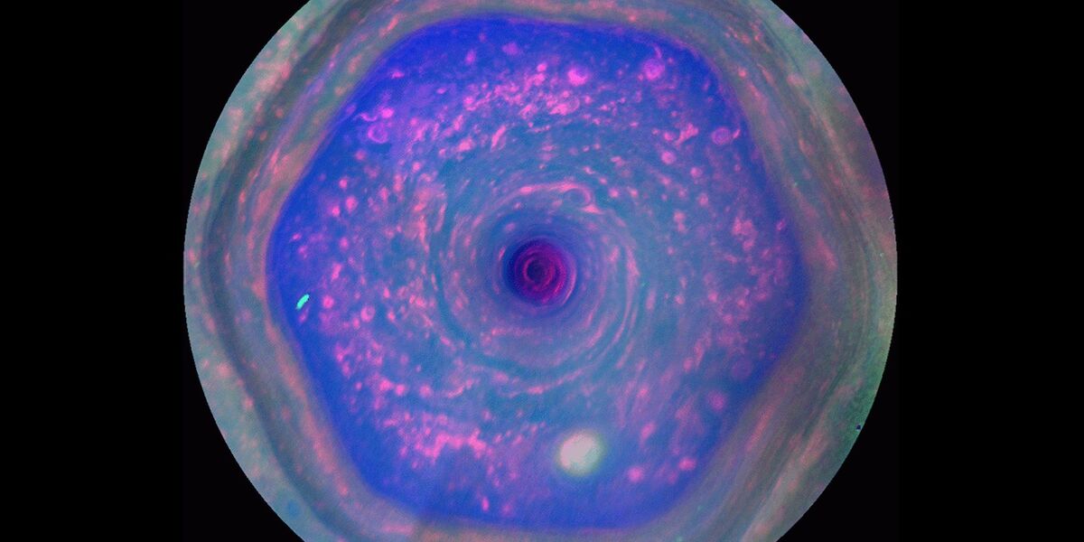 Liberty Science Center :: Beware the giant storm on Saturn!