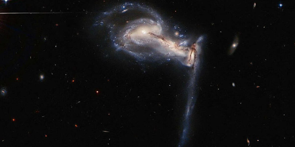 Liberty Science Center :: A new photo from Hubble shows three galaxies ...