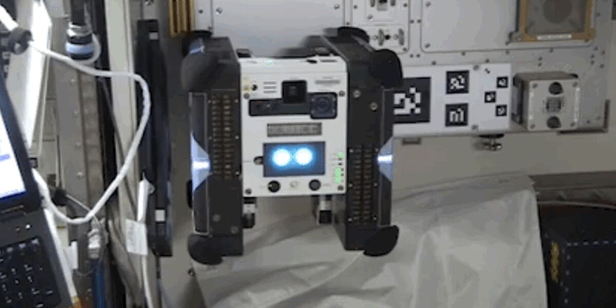 Liberty Science Center :: NASA’s ‘Astrobee’ robots will help astronauts ...